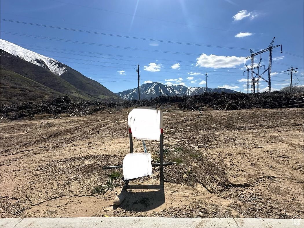 277 E Mapleton Estates Dr S, Mapleton, UT 84664 | MLS #1991368 | Zillow