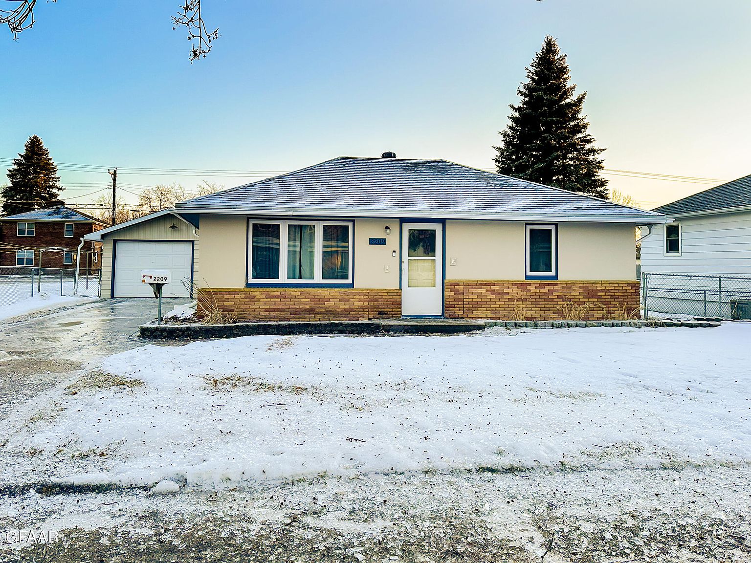 2209 10th Ave N, Grand Forks, ND 58203 | MLS #24-2 | Zillow
