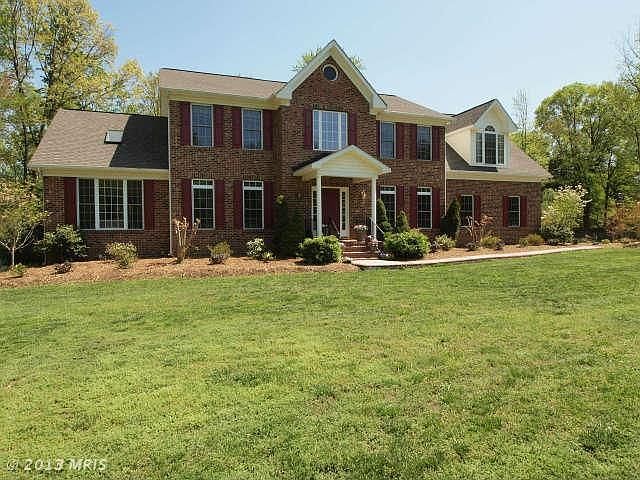 6812 Springfield Dr, Lorton, VA 22079 | Zillow