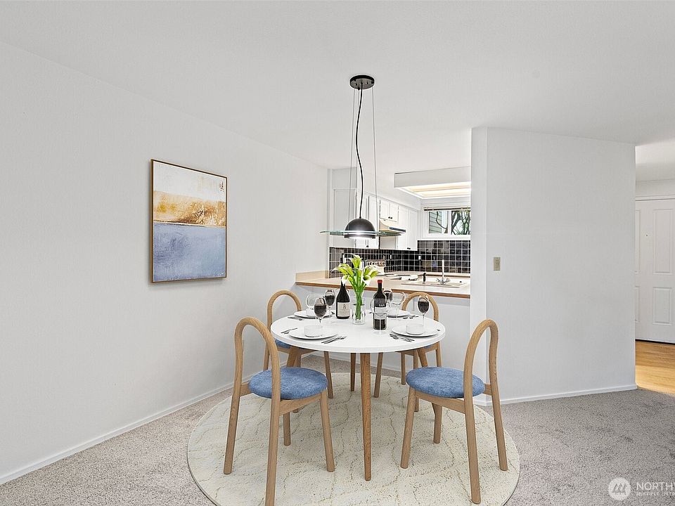 Marymoor Heights Condominiums - 15734 NE 70th Ct Redmond WA | Zillow