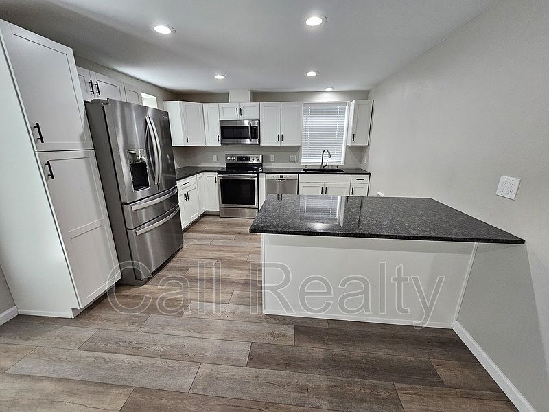 12324 E Broadway Ave APT 2, Spokane, WA 99216 | Zillow