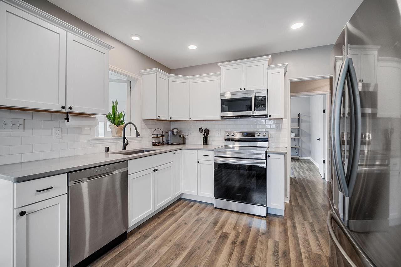 6203 Spring STREET, Racine, WI 53406 | Zillow