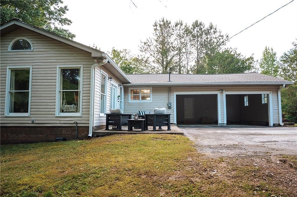 1918 Braswell Mountain Rd, Rockmart, GA 30153 | Zillow