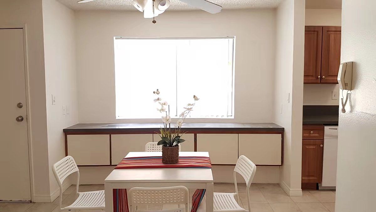11701 Texas Ave #Q0q, Los Angeles, CA 90025 | Zillow