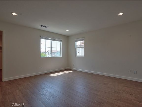 127 Grove Ct, Perris, CA 92571 | Zillow