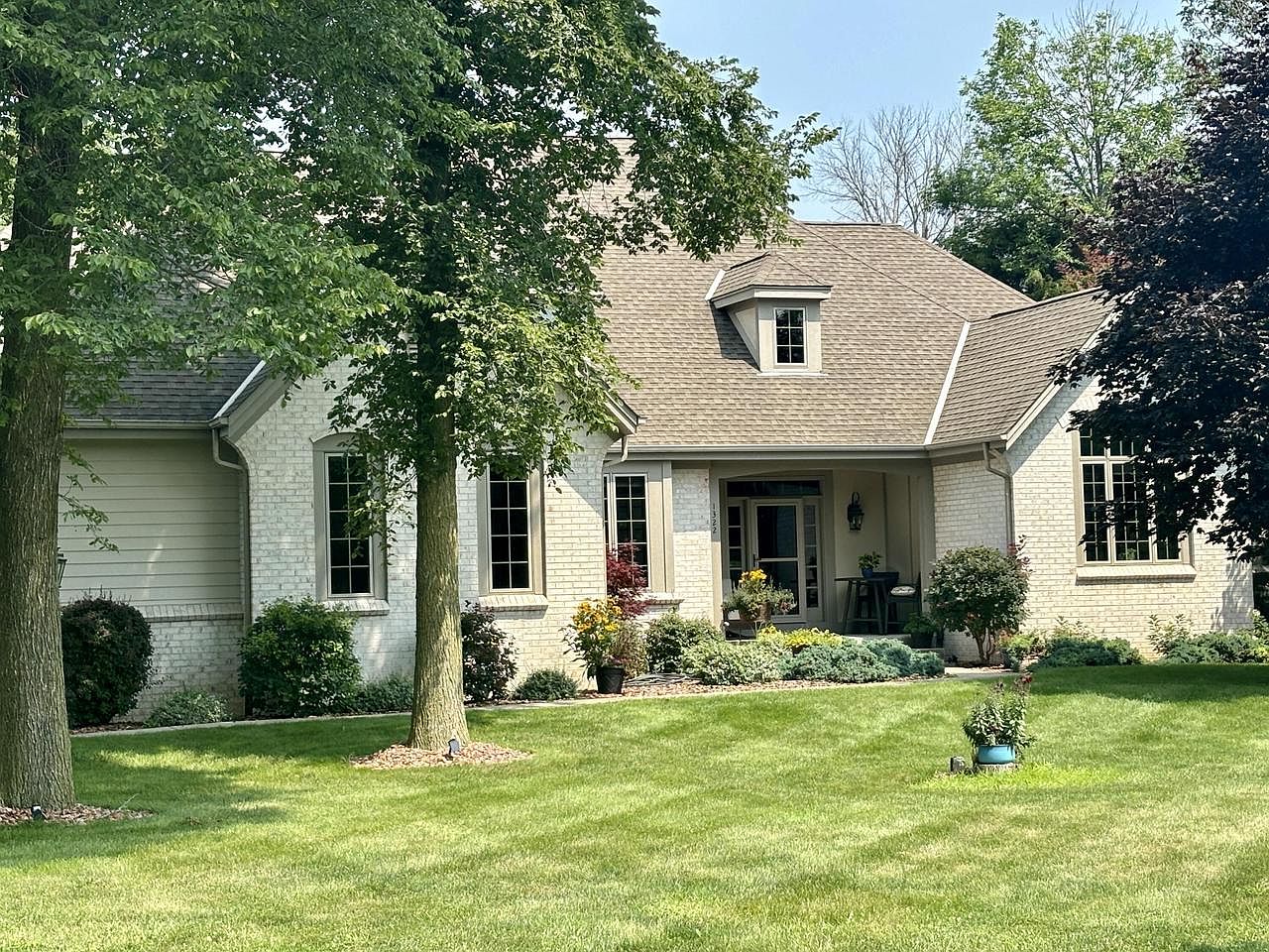 1322 Robin LANE, Racine, WI 53402 | MLS #1886669 | Zillow