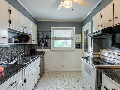 102 Overocker Rd #2, Poughkeepsie, NY 12603 | Zillow