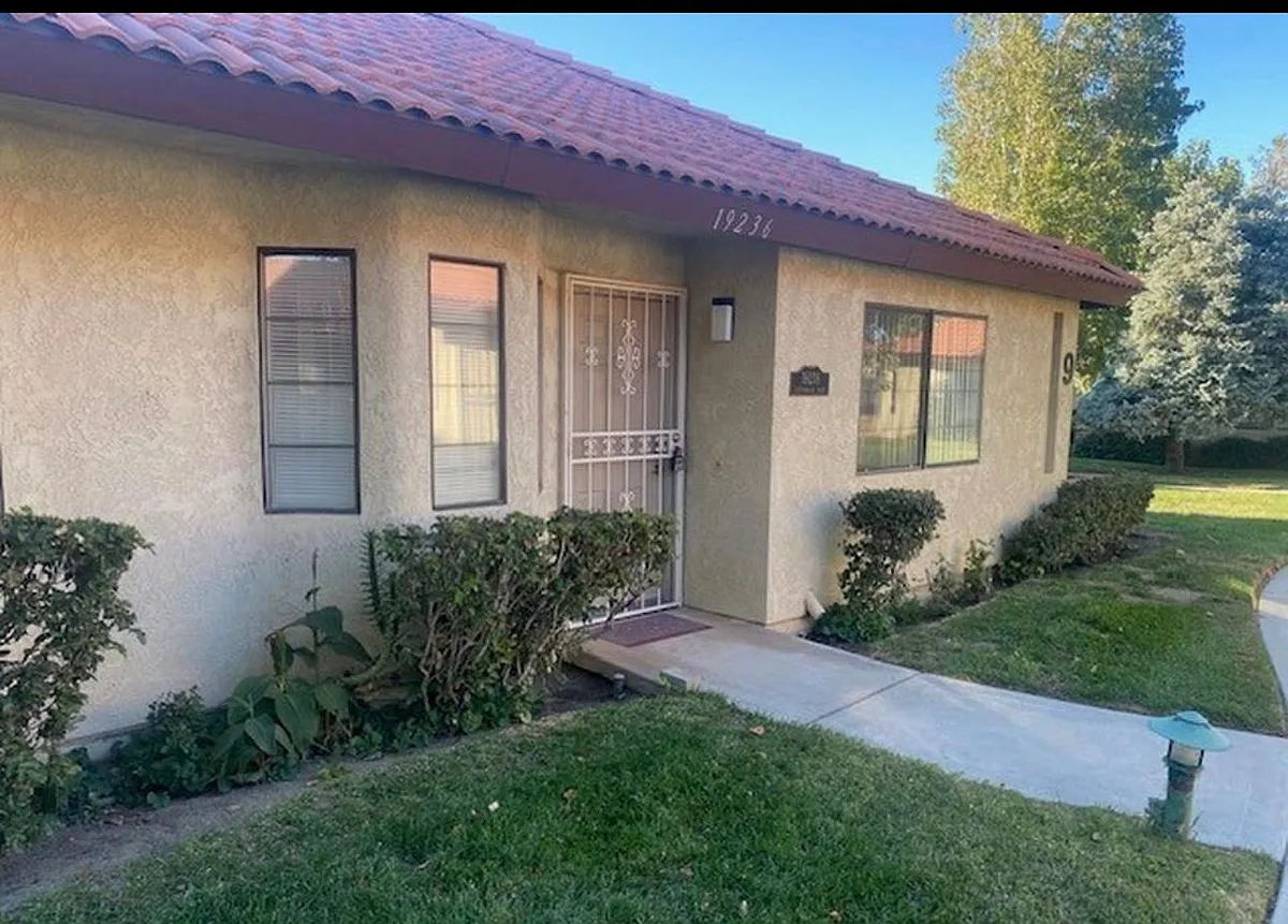 19236 Cottonwood Dr, Apple Valley, CA 92308 | HotPads