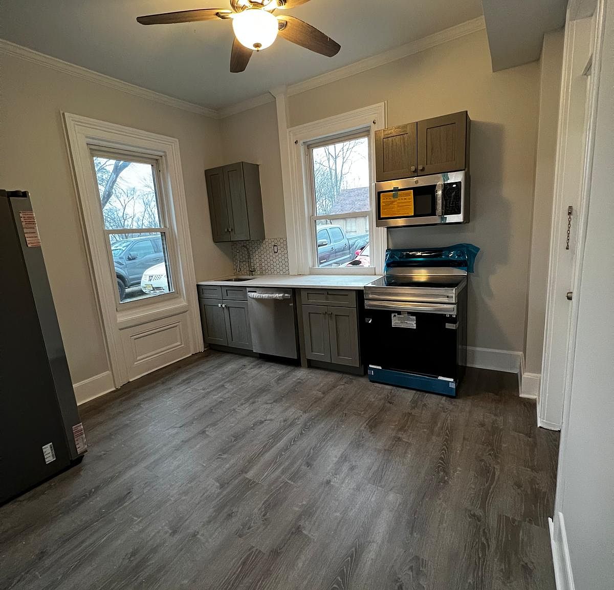 136 Main St #2, Whitehouse Station, NJ 08889 | Zillow