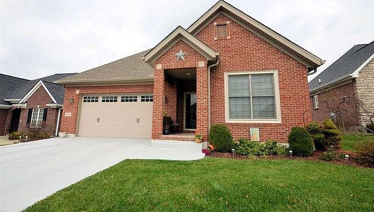 9673 Pebble View Dr, Cincinnati, OH 45252 | Zillow