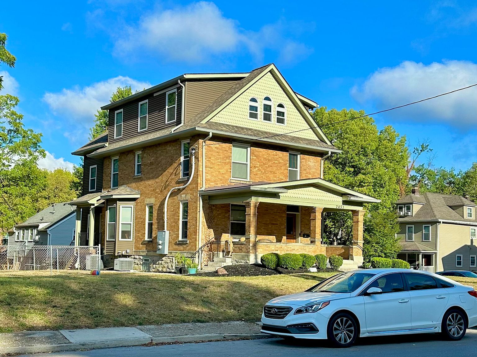 2453 Neil Ave APT 1, Columbus, OH 43202 | Zillow