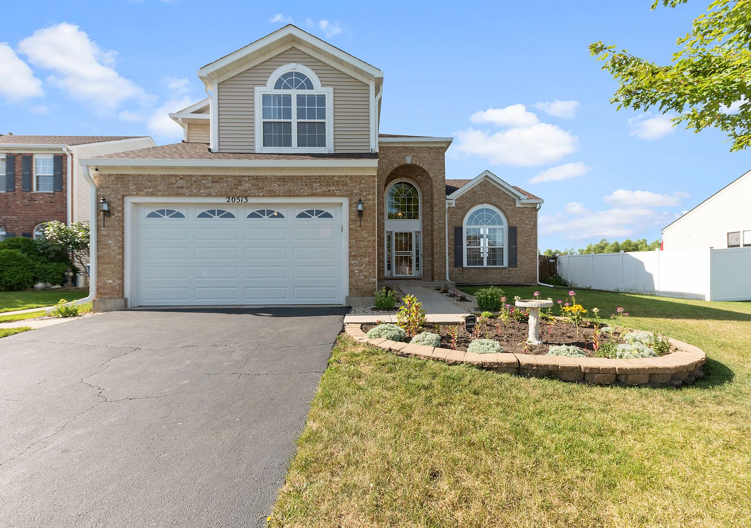 20513 Kingsbrook Dr, Crest Hill, IL 60403 | Zillow