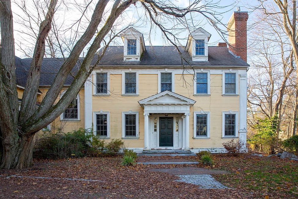 197 Rumstick Rd, Barrington, RI 02806 | MLS #1370042 | Zillow
