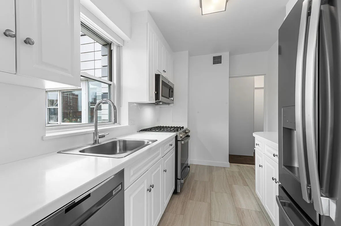 215 East 68th Street #18N in Lenox Hill, Manhattan | StreetEasy