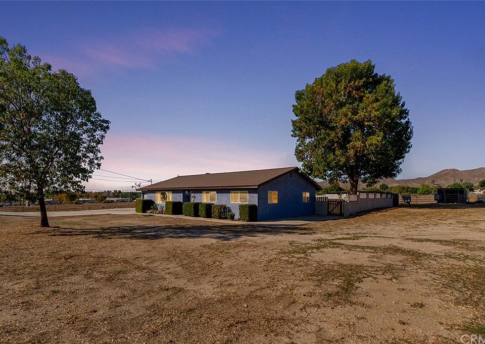 33022 Avenue E, Yucaipa, CA 92399 | Zillow
