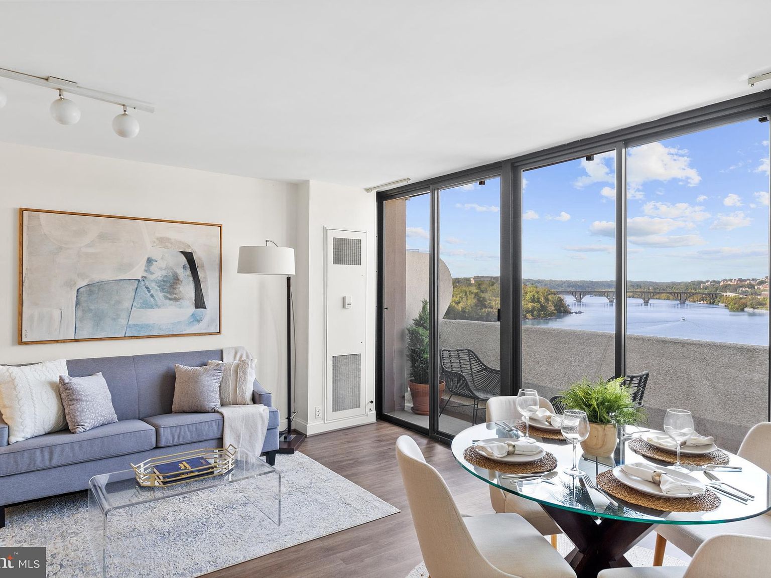 700 New Hampshire Ave NW APT 807, Washington, DC 20037 | MLS # ...