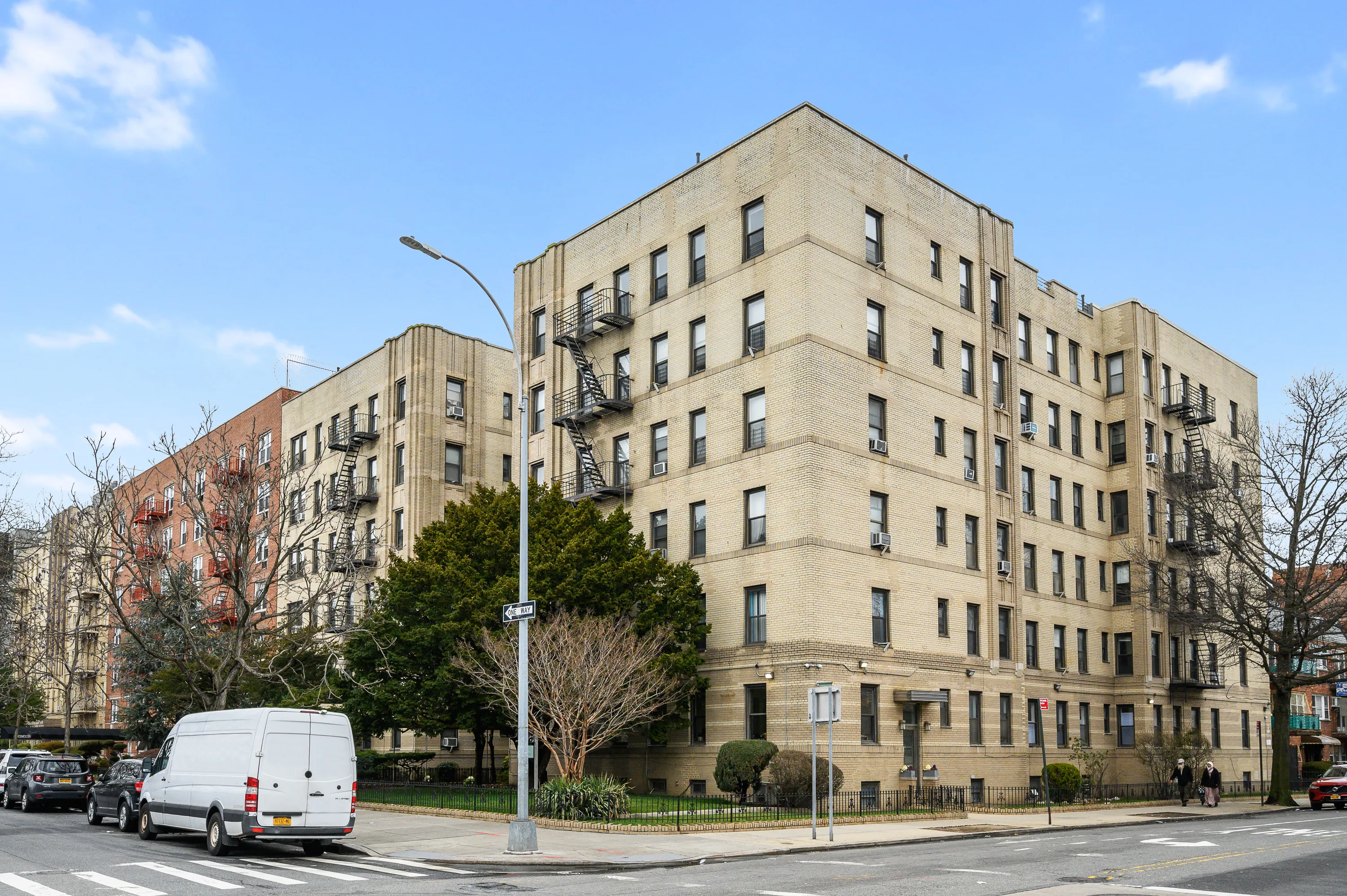415 Ocean Parkway #1A in Kensington, Brooklyn | StreetEasy