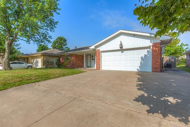 4722 S 85th East Ave, Tulsa, OK 74145 | Zillow