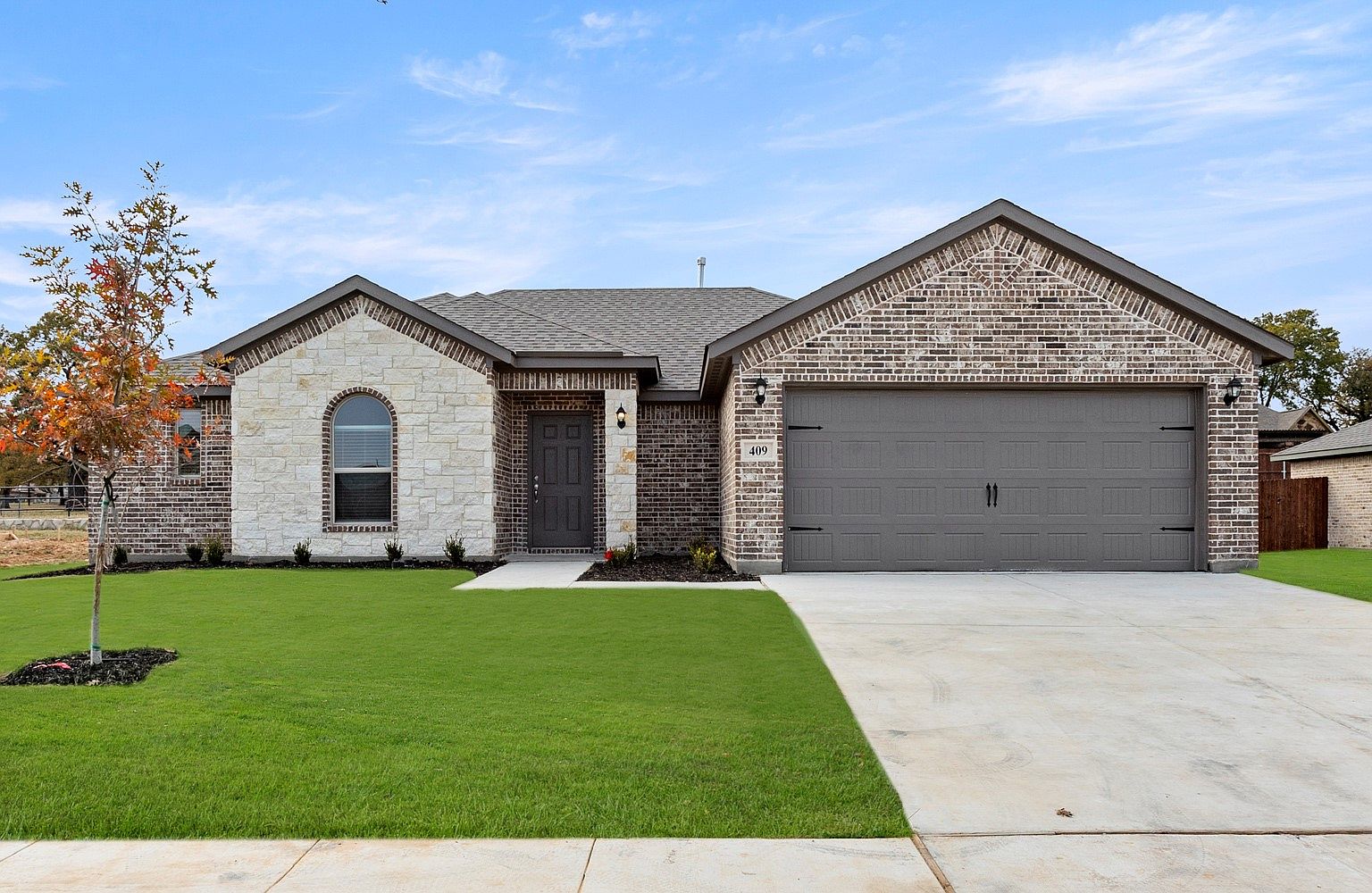 409 Falcon Way, Azle, TX 76020 | Zillow