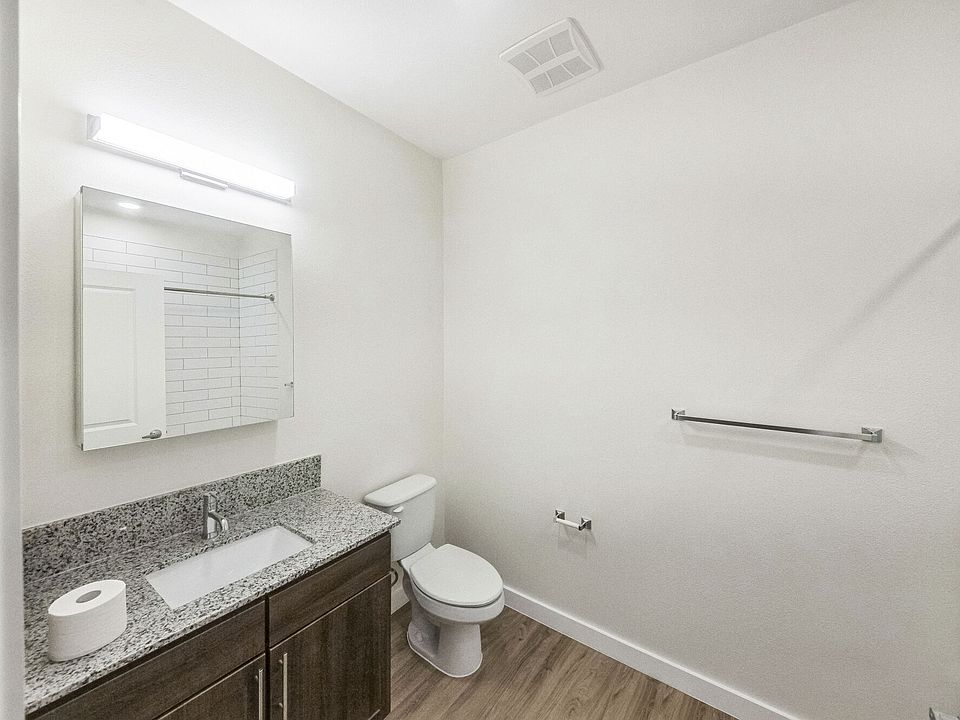 Summit at Renaissance Park - 12121 Greenspoint Dr Houston TX | Zillow