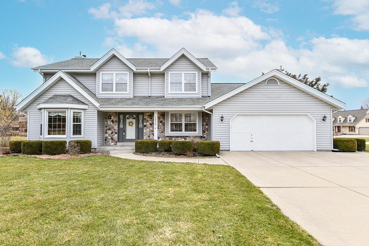 1250 Vista View DRIVE, Brookfield, WI 53005 | Zillow