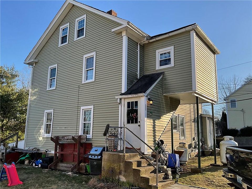 100 Main St Hope, RI, 02831 - Apartments for Rent | Zillow