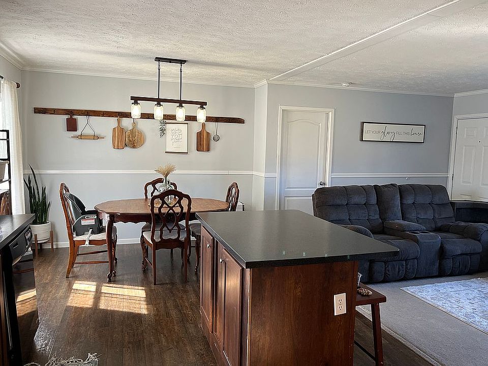 514 Huntsville Ave, Huntsville, MO 65259 | Zillow