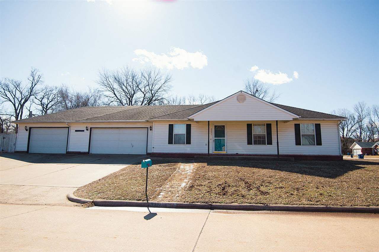 3321 E 4th Ave, Stillwater, OK 74074 | MLS #127415 | Zillow