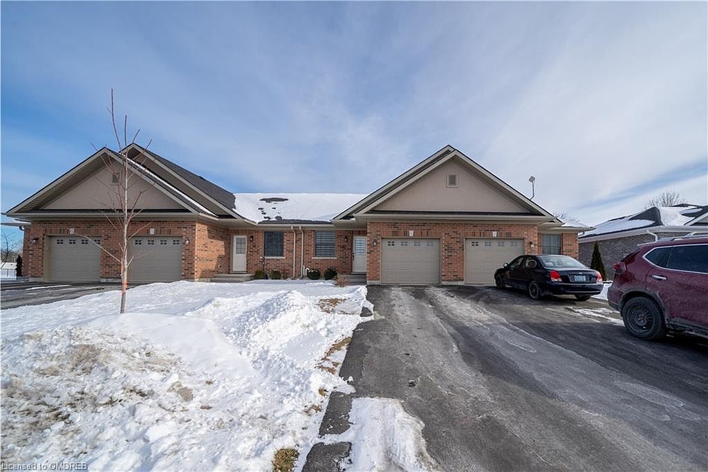 14 Berwick St, Stirling Rawdon, ON K0K 3E0 | Zillow