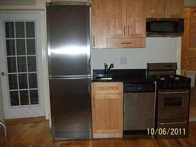 199 Prince St New York NY | Zillow