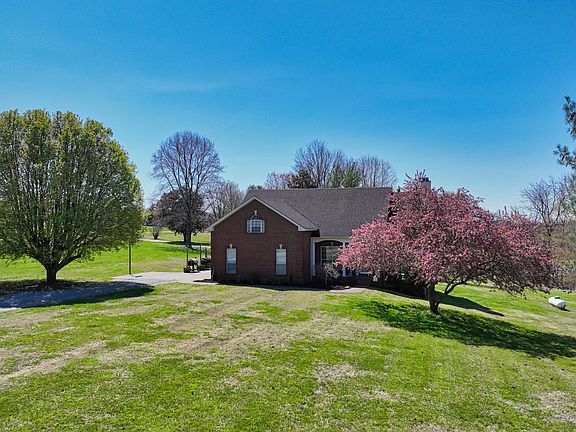 131 E Robertson Rd, Castalian Springs, TN 37031 | MLS #2638682 | Zillow