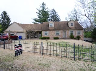 24 Oak Ridge Dr, Decatur, IL 62521 | MLS #6245695 | Zillow