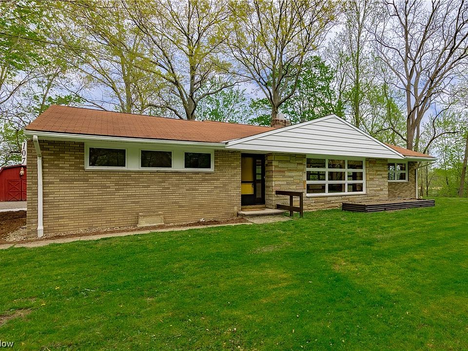 107 Keewaydin Dr, Timberlake, OH 44095 | Zillow