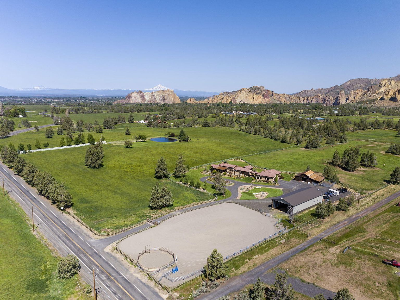 3887 NE Smith Rock Way, Terrebonne, OR 97760 | MLS #220165313 | Zillow