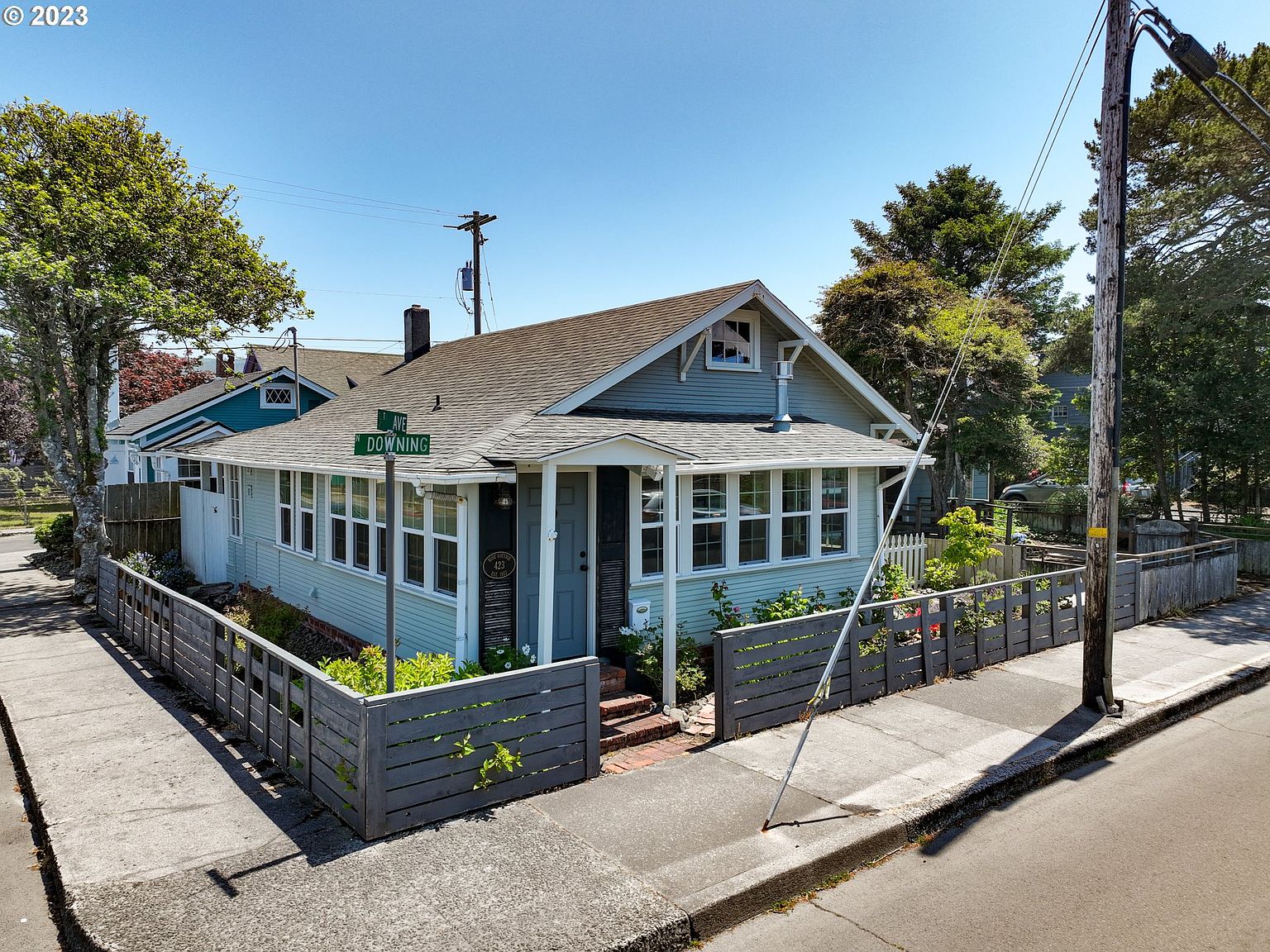 423 N Downing St, Seaside, OR 97138 | MLS #23537789 | Zillow