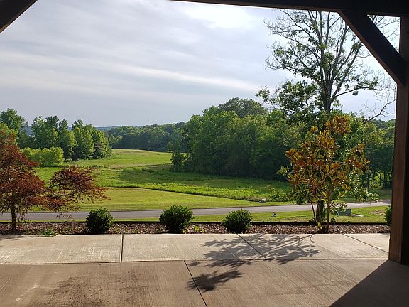 100 Admiral Ct, Jasper, TN 37347 | MLS #1393578 | Zillow