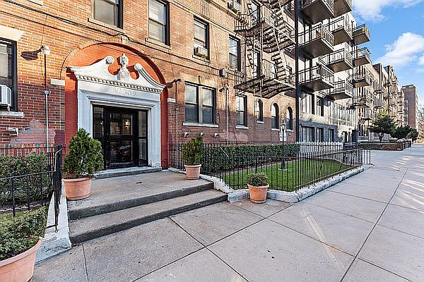 309 E 19th St APT 6F, Brooklyn, NY 11226 | Zillow