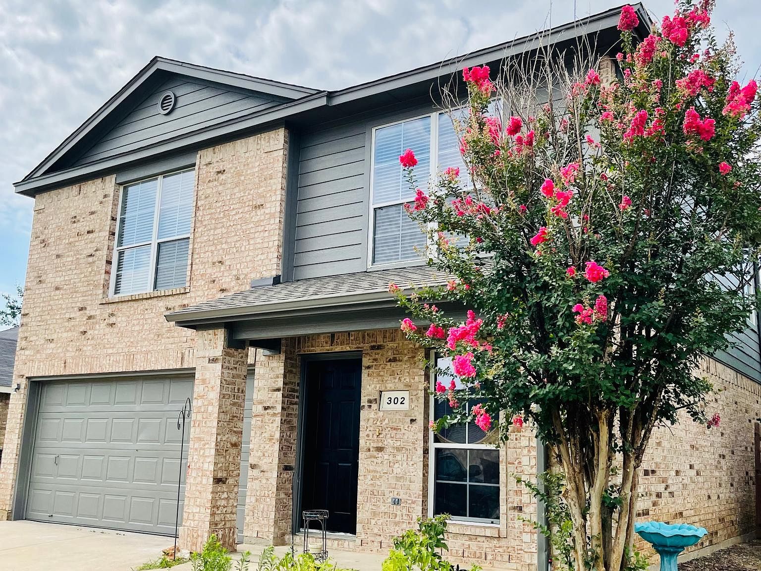 302 Deer Run Dr, Sanger, TX 76266 | Zillow