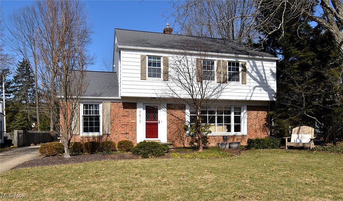 17617 Fernway Rd, Shaker Heights, OH 44120 | Zillow