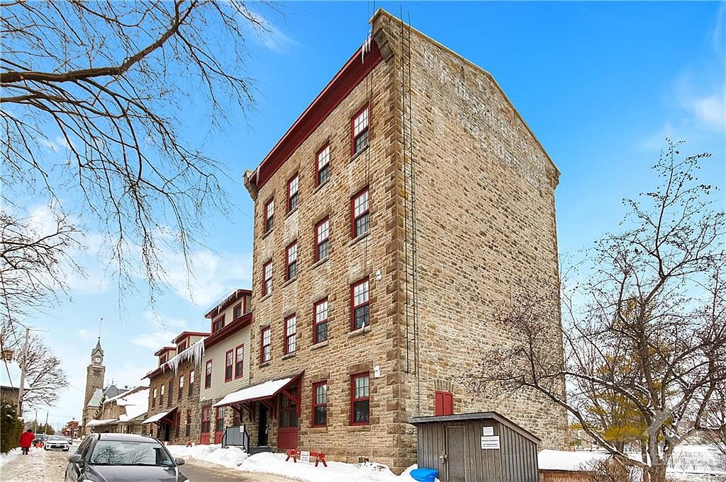 49 Mill St #6, Carleton Place, ON K7C 1T6 | Zillow