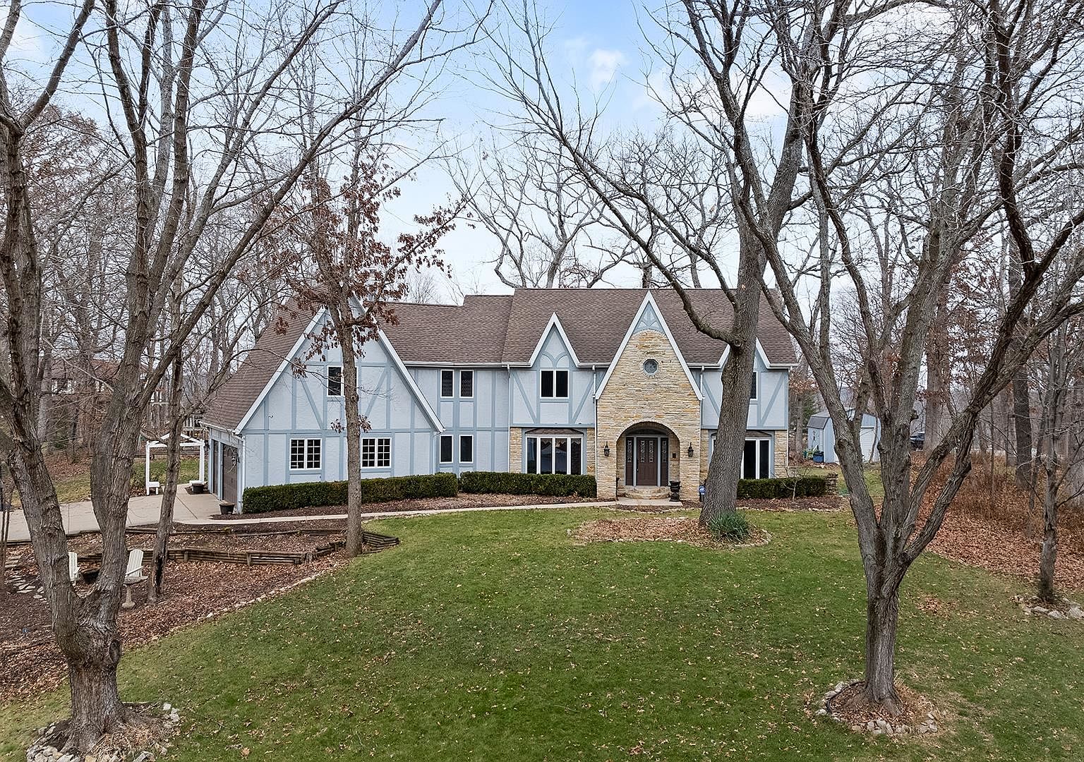 2239 Pine Bluff Dr, Dixon, IL 61021 | MLS #202406990 | Zillow