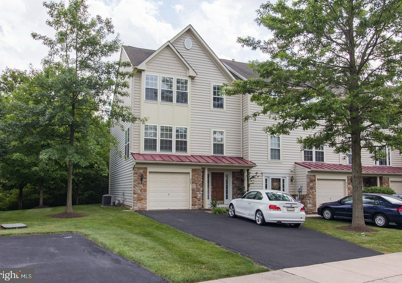 205 Devon Ct, North Wales, PA 19454 | Zillow