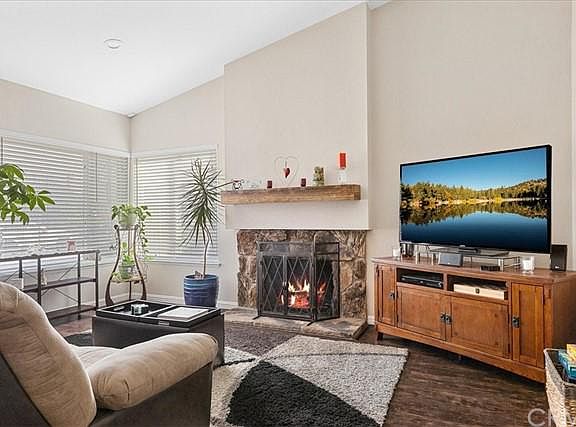 22387 Tanager St, Grand Terrace, CA 92313 | MLS #EV22043517 | Zillow