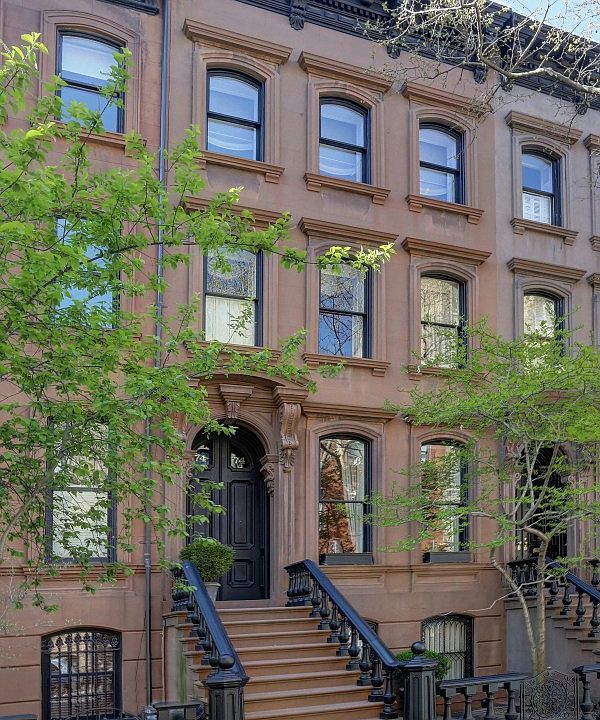 74 Perry St, New York, NY 10014 | Zillow