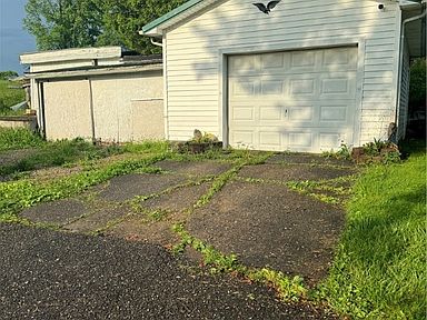 863 6th St, Racine, OH 45771 | Zillow