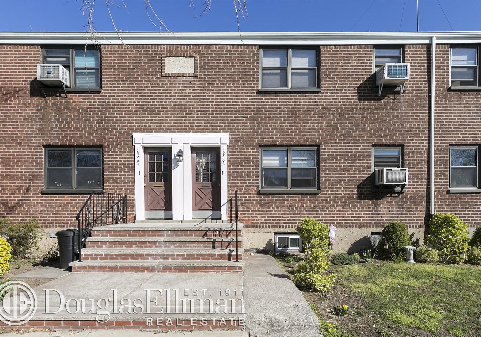 16302 Willets Point Blvd, Whitestone, NY 11357 | Zillow