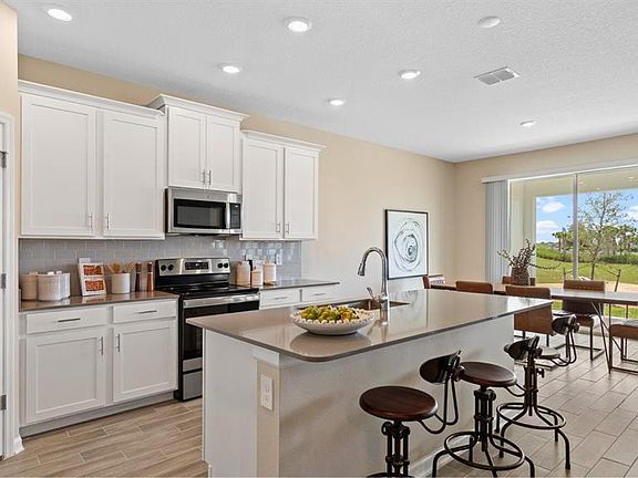 3174 Armstrong Rd, Clermont, FL 34714 | Zillow