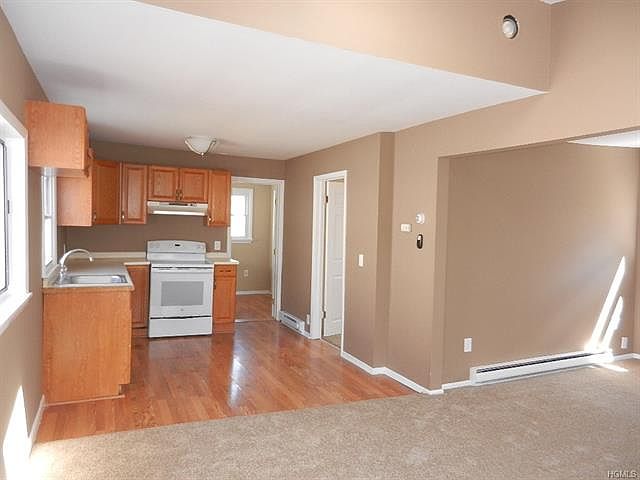 225 Oak Rd W, Mahopac, NY 10541 | Zillow