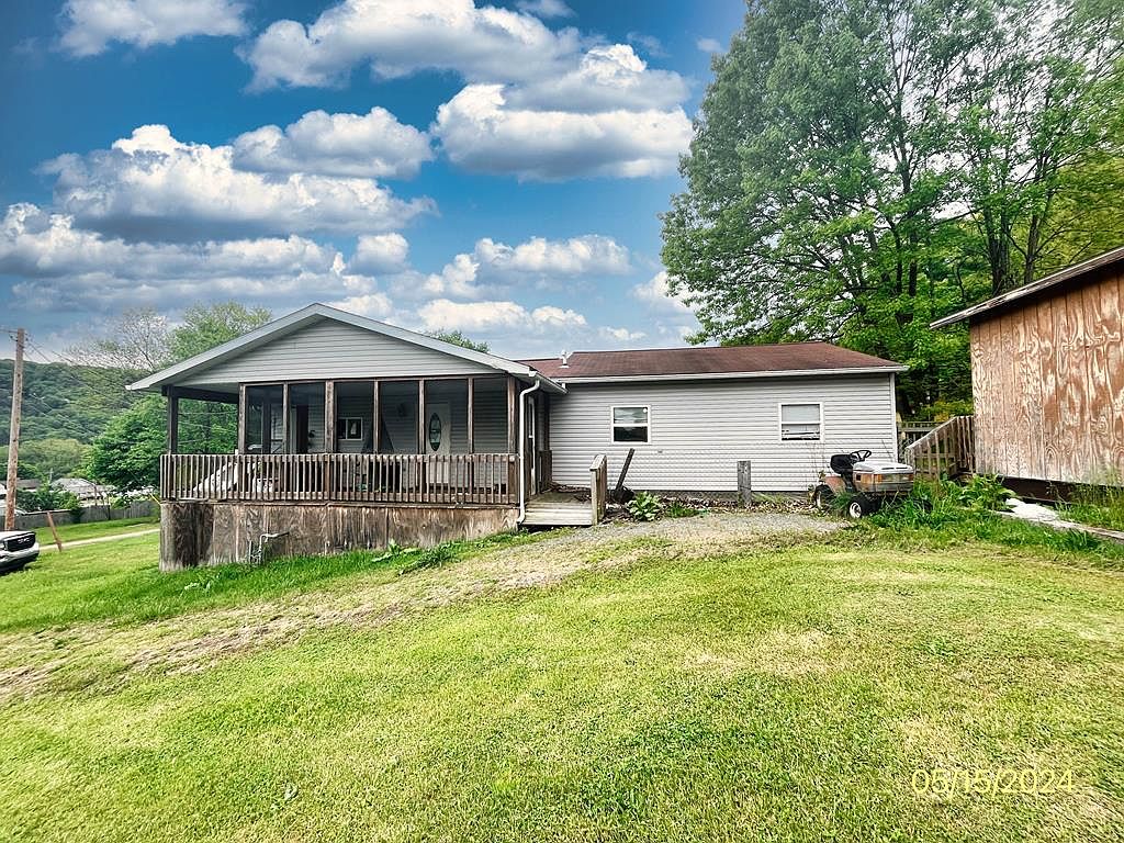 707 Chestnut St, Reno, PA 16343 | MLS #159367 | Zillow