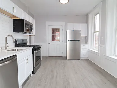 172-184 High Street - 172 High St Clinton MA | Zillow